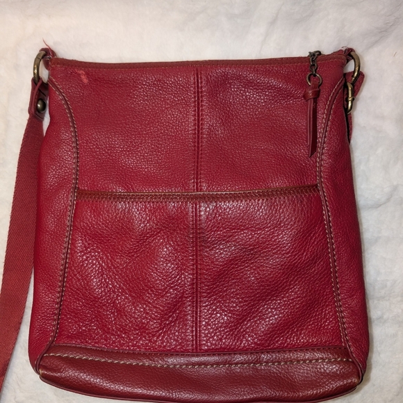 The Sak | Bags | Red Pebbled Leather Sak Crossbody Purse | Poshmark